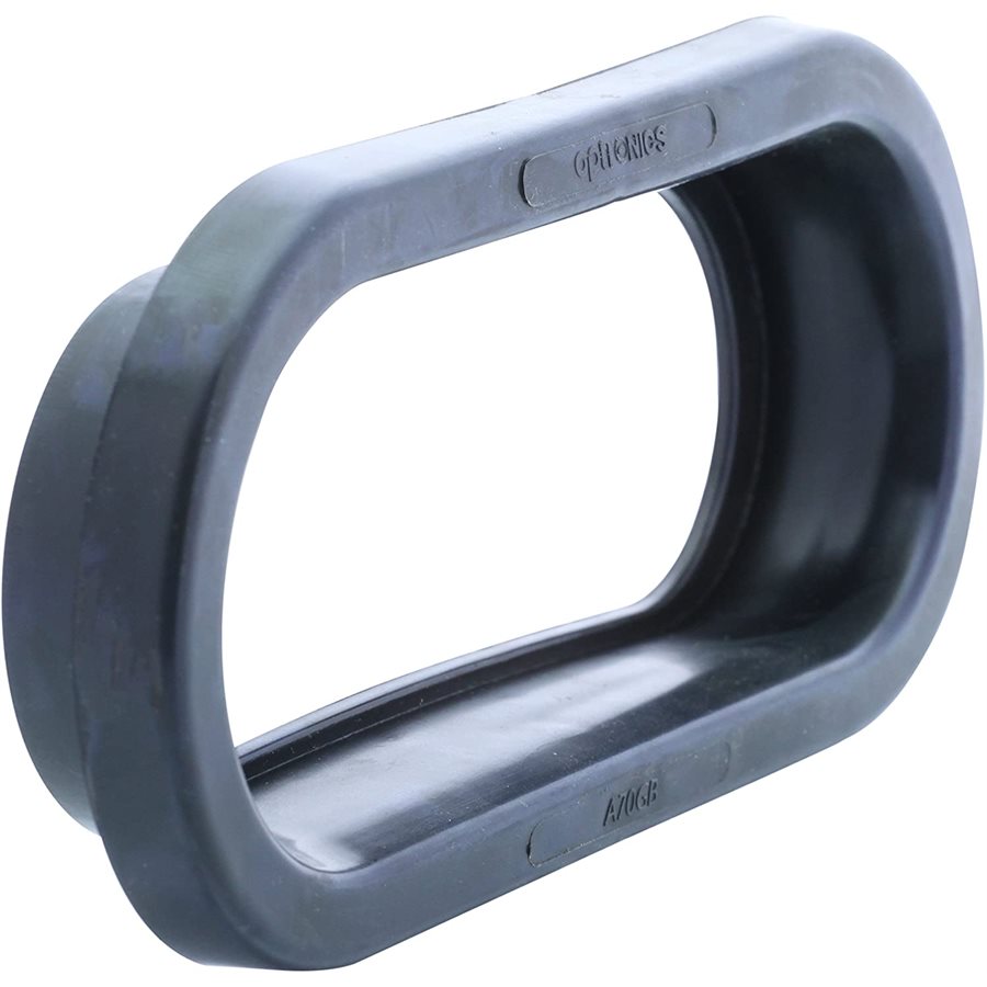 OPTRONICS - GROMMET FOR 6'' x 2'' LIGHT - OVAL